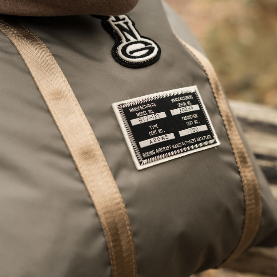 flightstore.ch - Boeing Vintage Logo Helmet Bag - Army